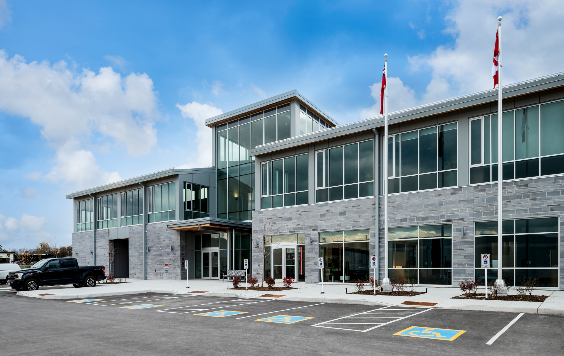 YRPA Office and Clubhouse - Art Magic Co.